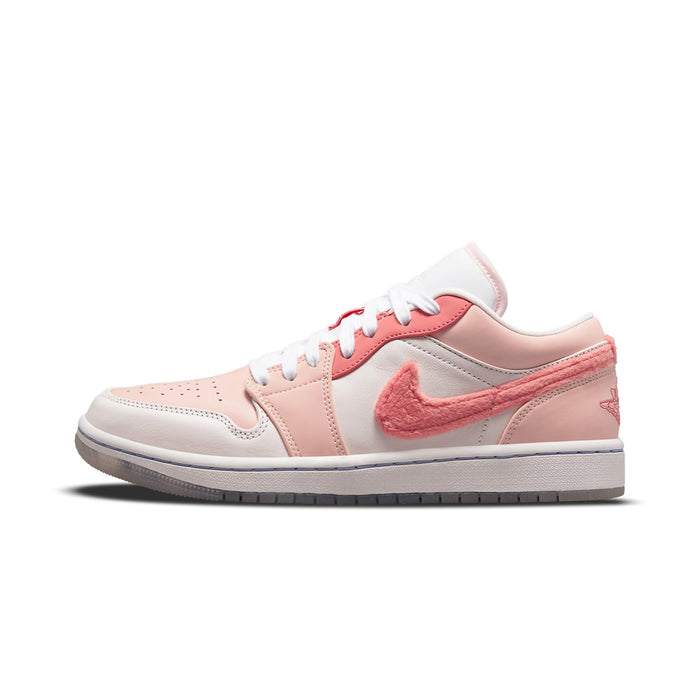 Air Jordan 1 Low SE Mighty Swooshers